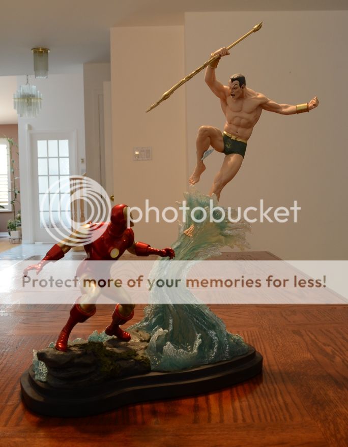 Sideshow Collectibles – Iron Man VS Namor diorama Exclusive - The ...